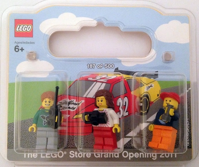 LEGO Indianapolis "LEGO Store Grand Opening Exclusive Set, Castleton ...